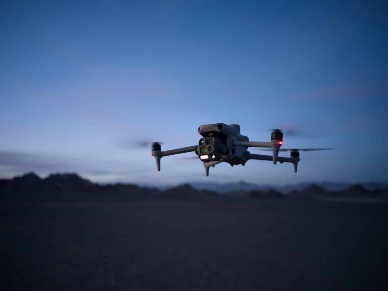 DJI MATRICE 4T - HPDRONES